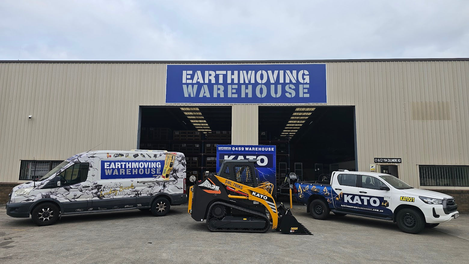 Kato CL35 Compact Loader: New Powerhouse at Earthmoving