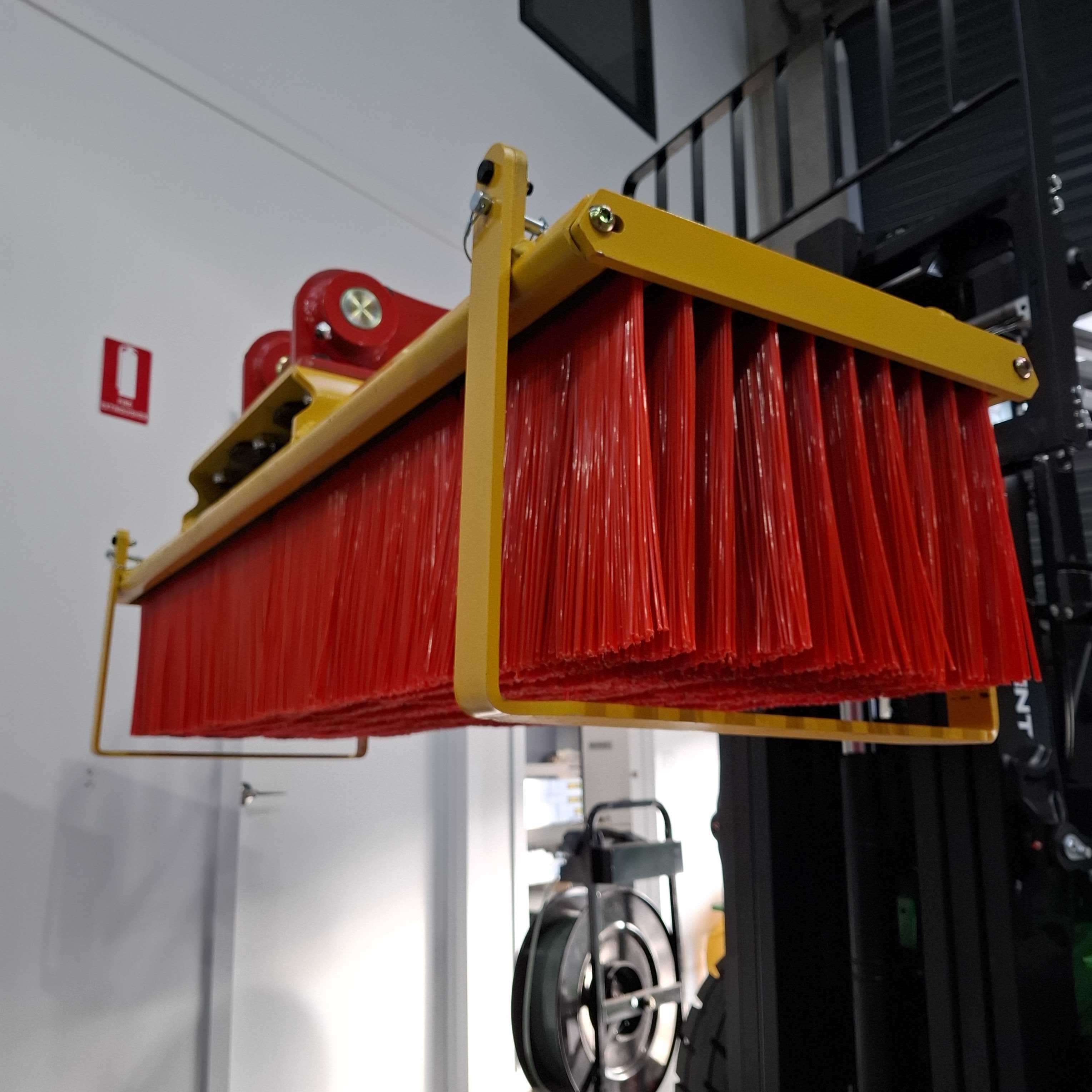 Excavator Broom 1800mm