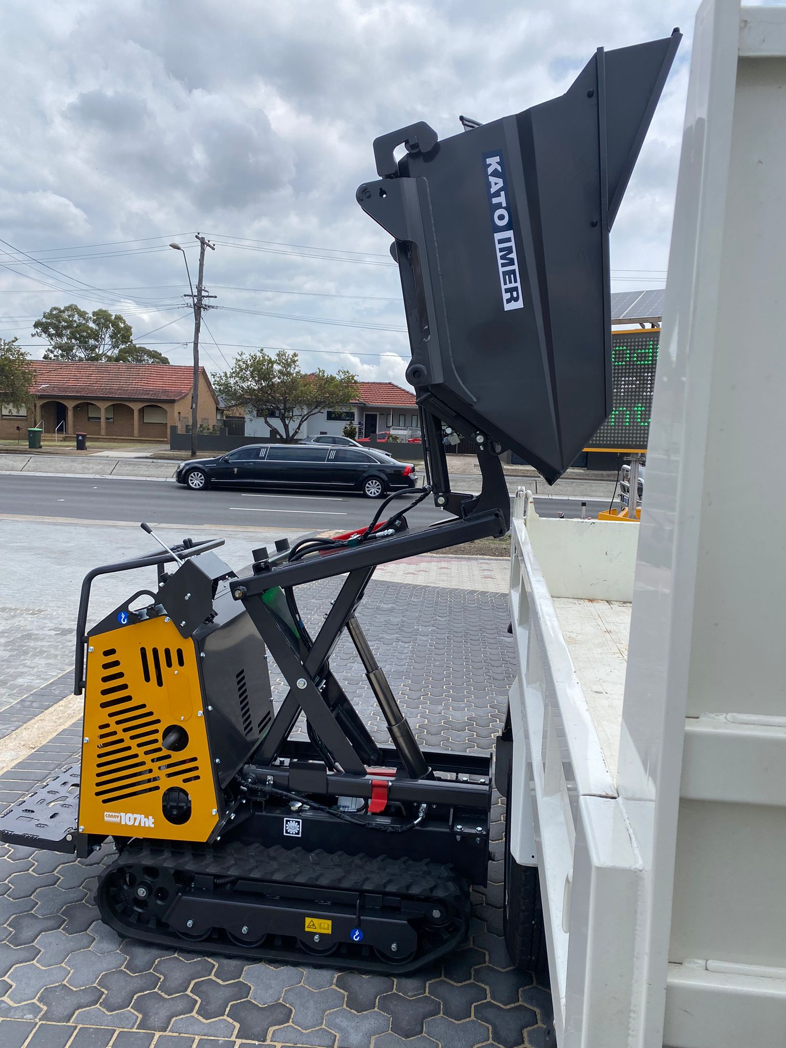 KATO Carry 107.HT MINI DUMPER – Earthmoving Warehouse