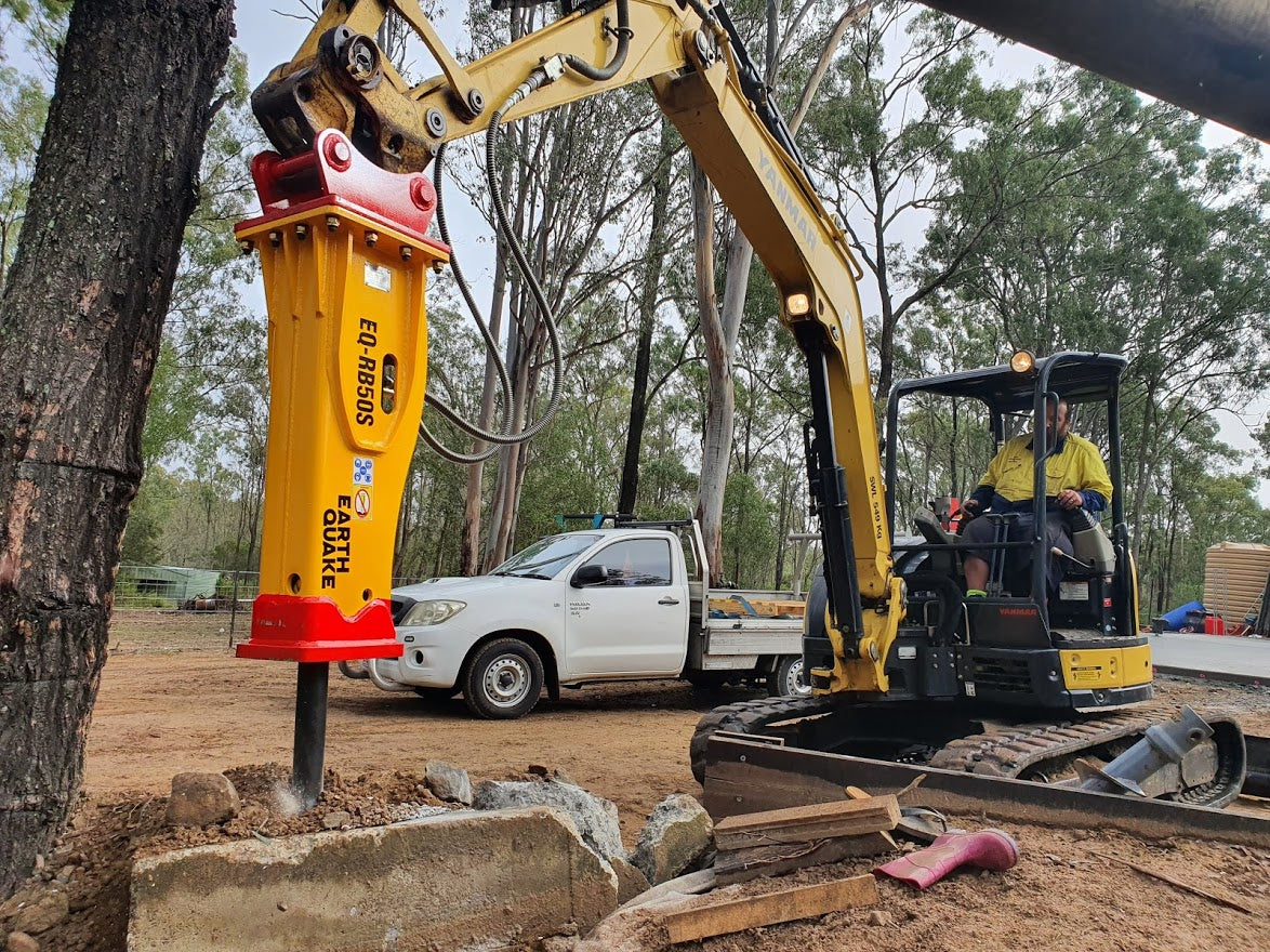 EarthQuake RB50S Hydraulic Rock Breaker (4.5-6.0 Tonne Excavators)