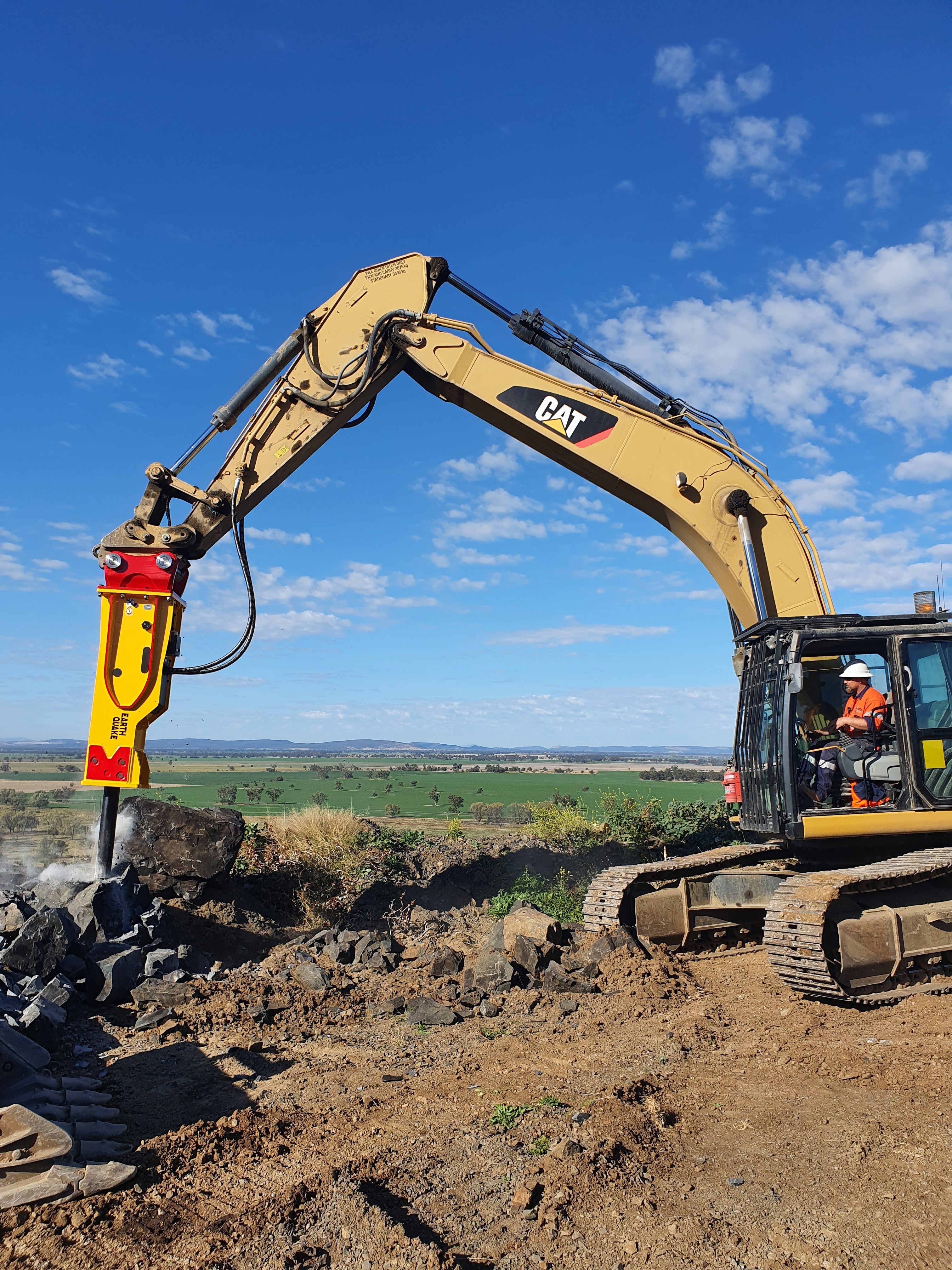 EarthQuake RB350SX Rock Breaker 30-40T